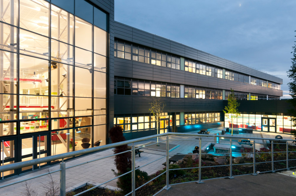 Studying at D&A | Dundee & Angus College